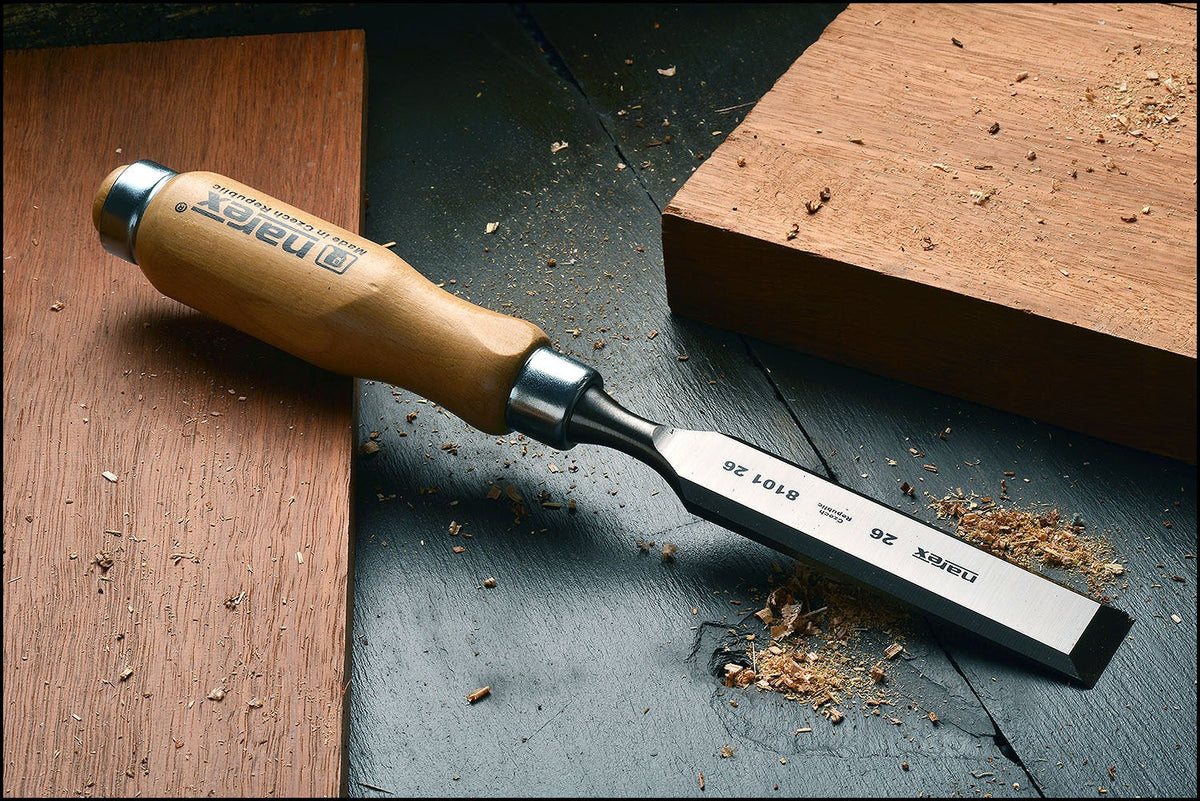 Choosing the Right Chisel for Your Woodworking Needs