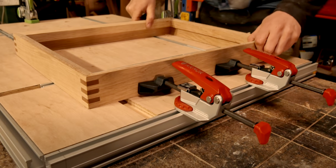 Build a T-Track Table: A Table That Works for You